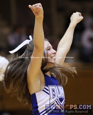 DWHOOPS.COM 2008-2009 Photos: Duke 60, Michigan 45 - Duke Cheerleader ...